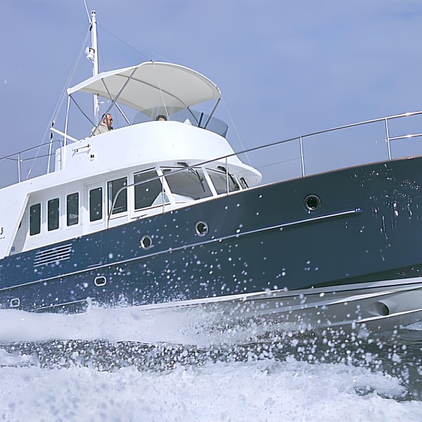Swift Trawler 42 | For sale with 36 Degrees brokers » 36 Degrees Brokerage